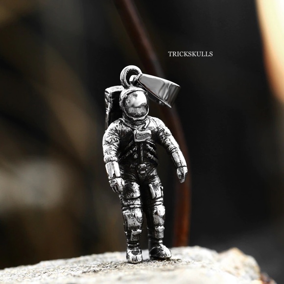 TRICKSKULLS | Jewelry | Retro Astronaut 6s Apollo Moon Landing Spaceman ...